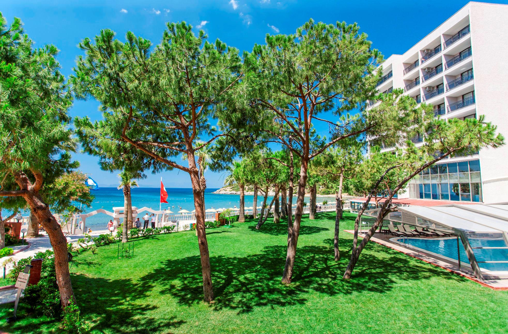 Hotel Tusan Beach Resort in Noord-Egeïsche Kust, Turkije | Zonvakantie ...