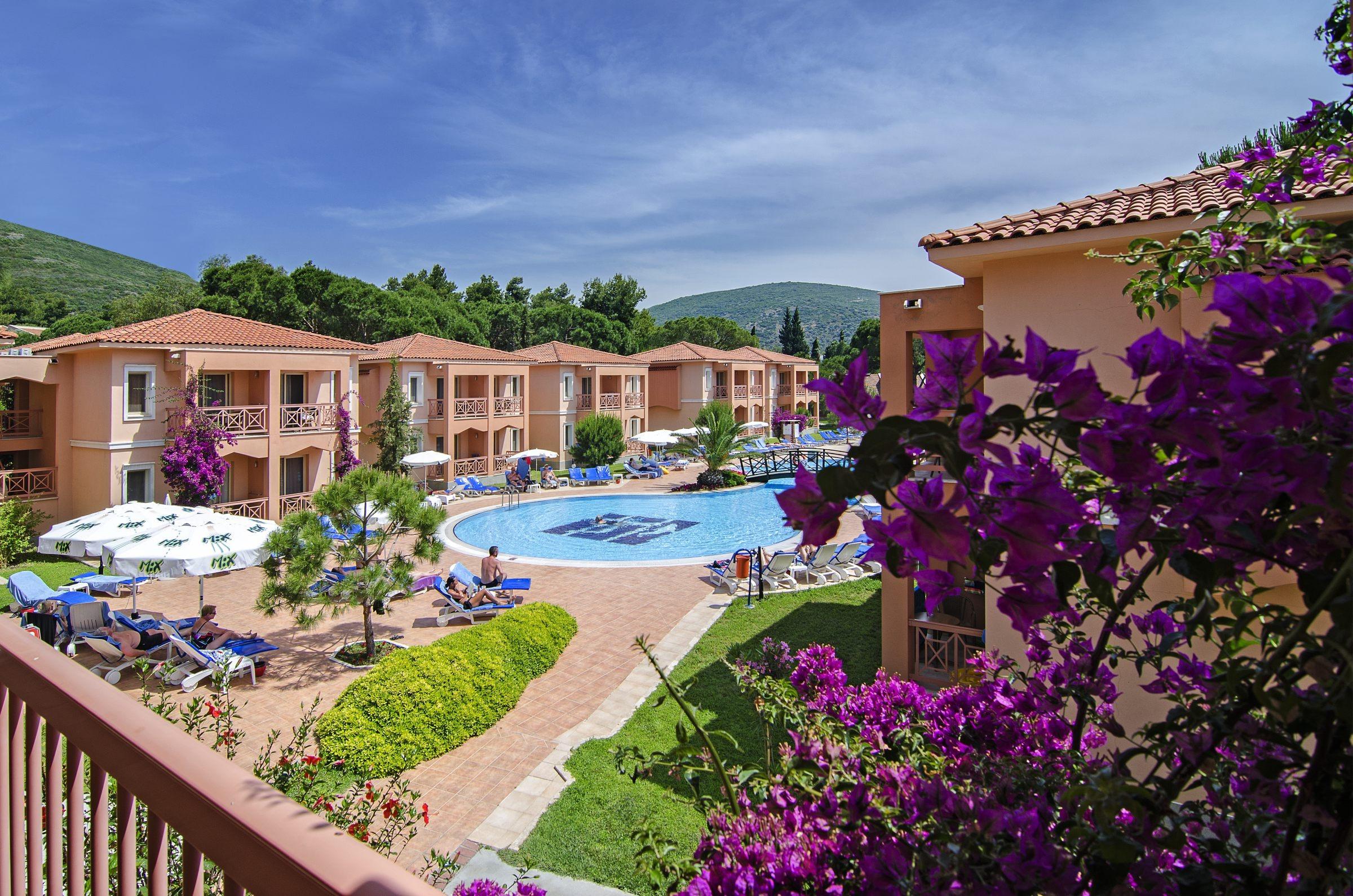 Hotel Kustur Club Holiday Village in Noord-Egeïsche Kust, Turkije ...