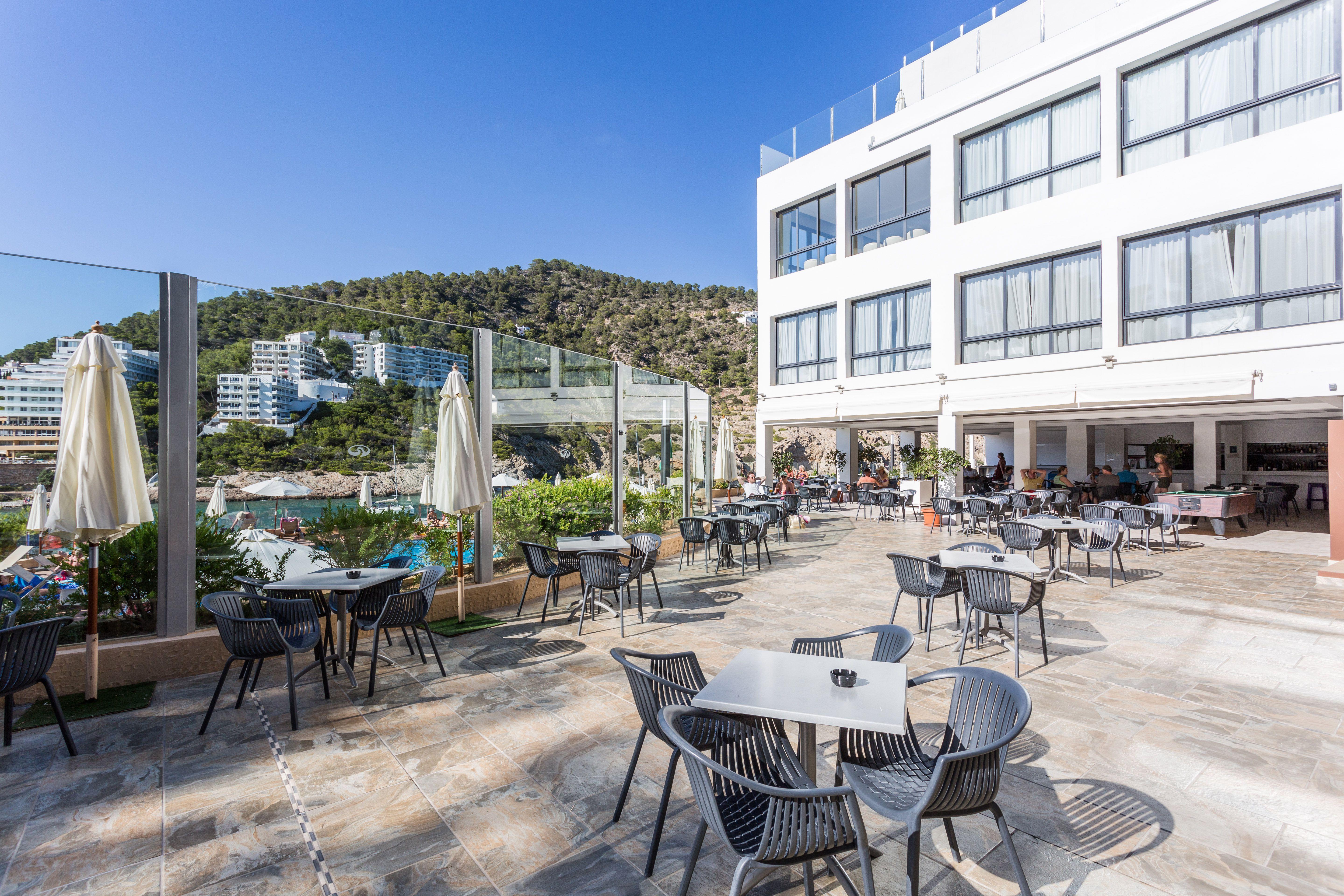 Hotel Palladium Cala Llonga in Ibiza, Spanje | Zonvakantie Sunweb