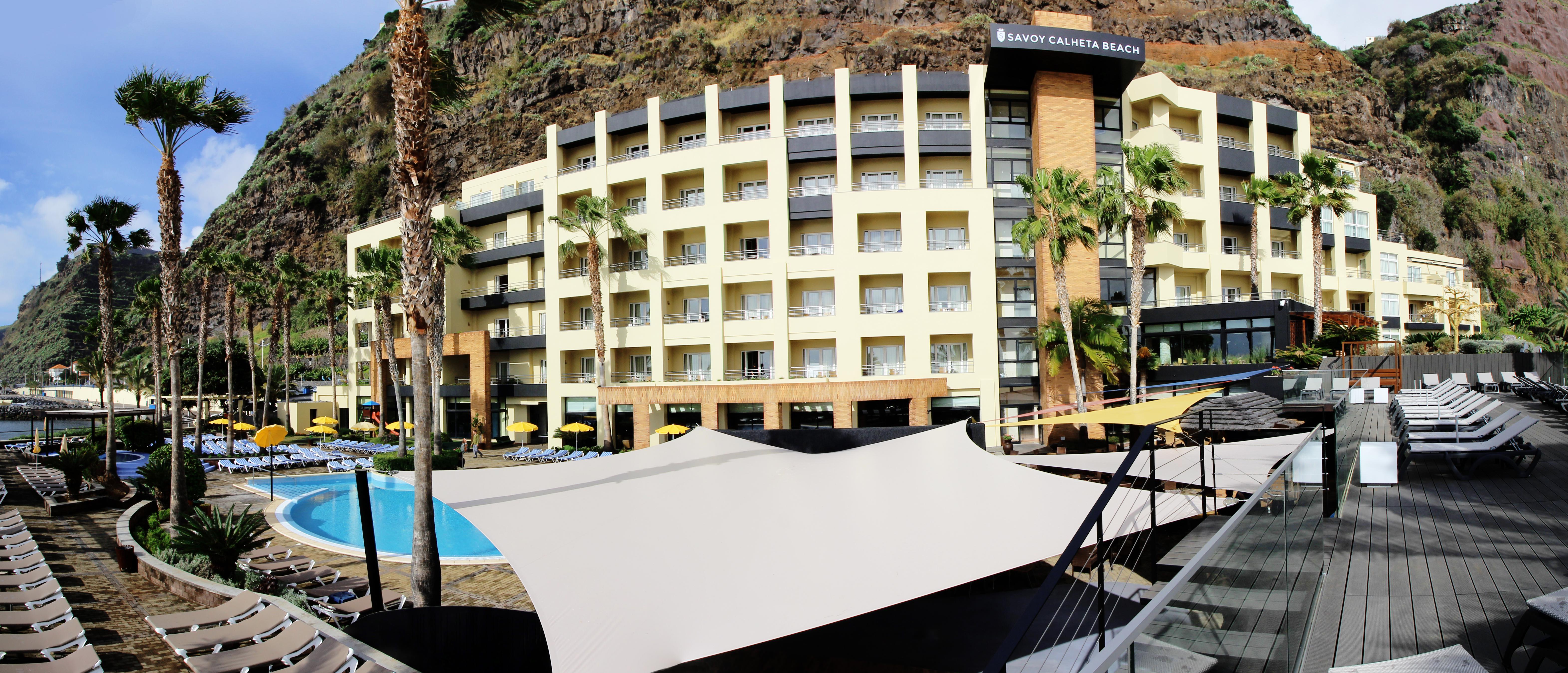 Hotel Calheta Beach in Madeira, Portugal | Zonvakantie Sunweb