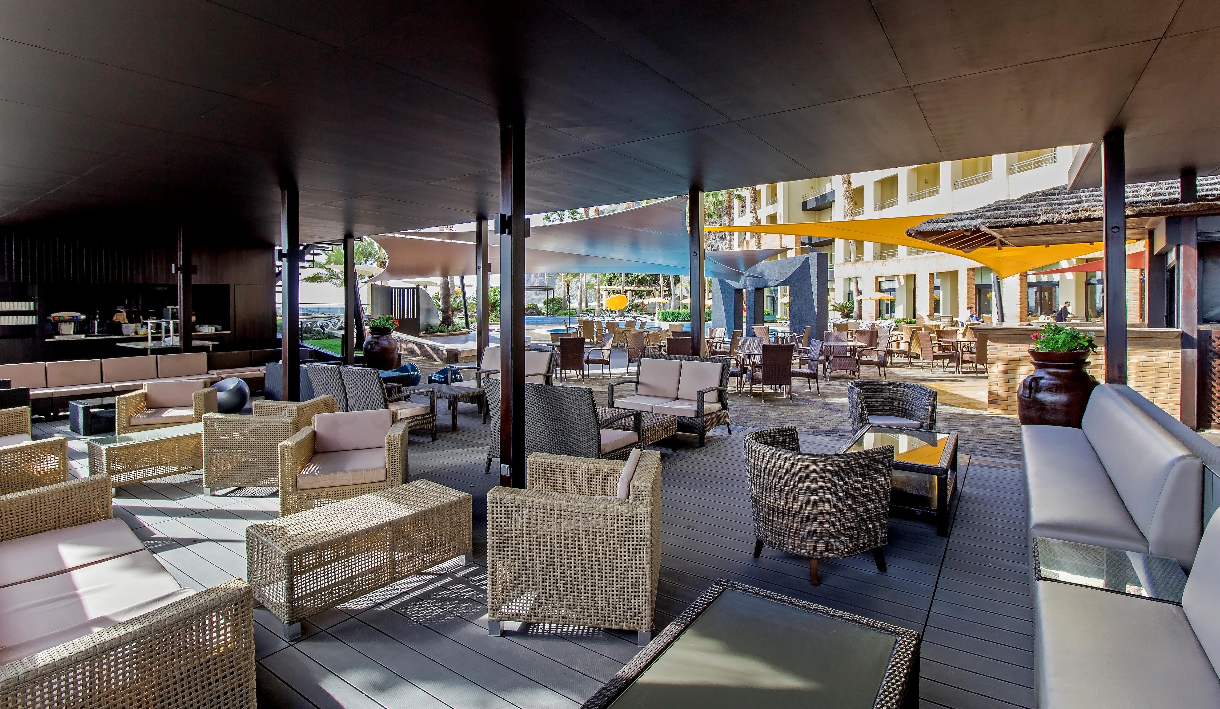 Hotel Calheta Beach in Madeira, Portugal | Zonvakantie Sunweb