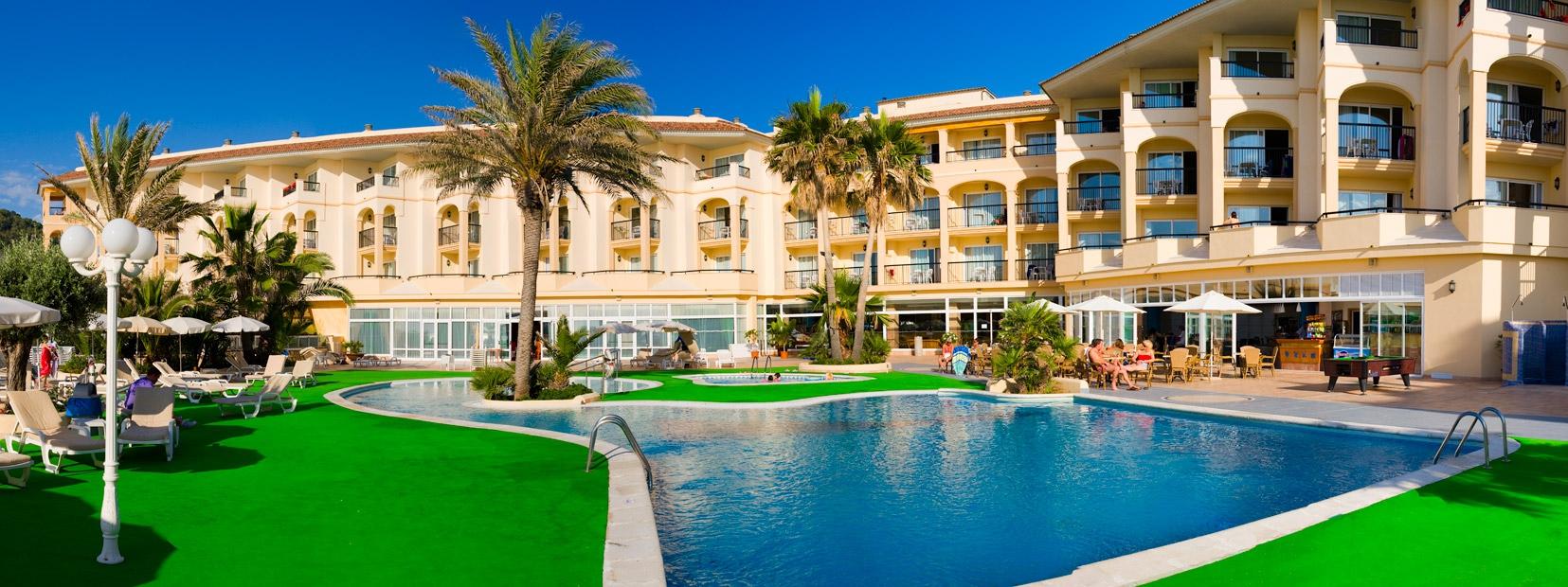 Hotel Blau Parc in Ibiza, Spanje | Zonvakantie Sunweb