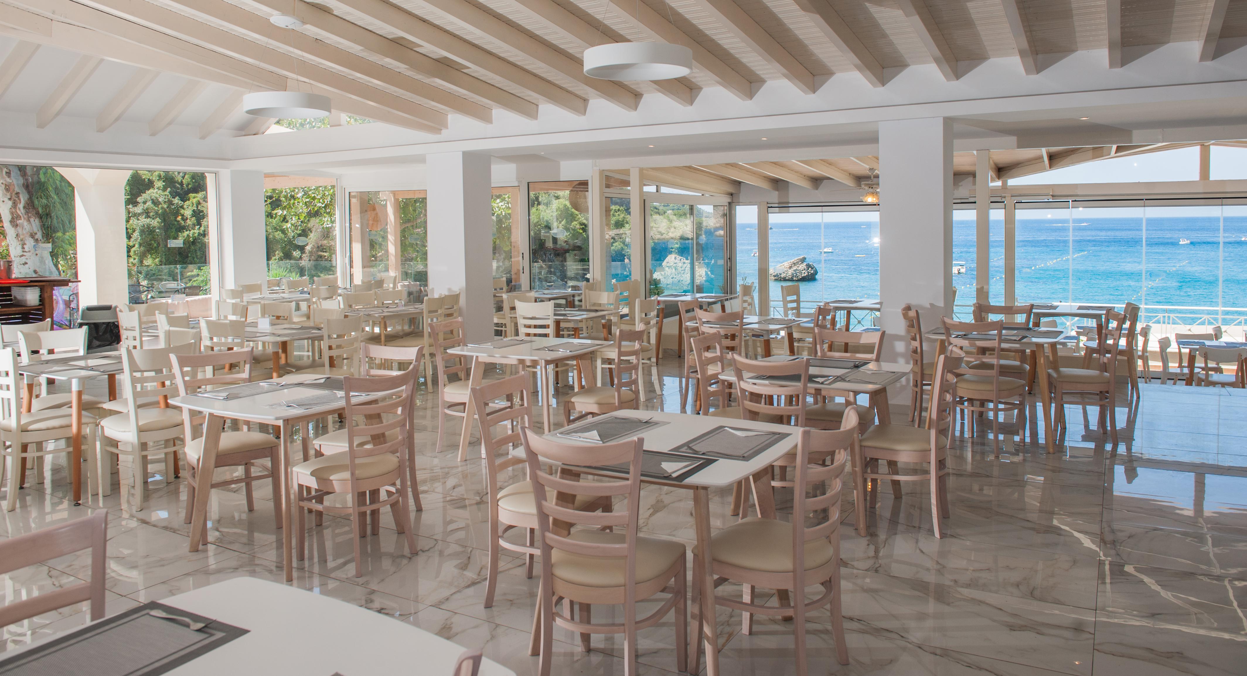 Hotel Blue Princess Beach & Suites in Corfu, Griekenland | Zonvakantie ...