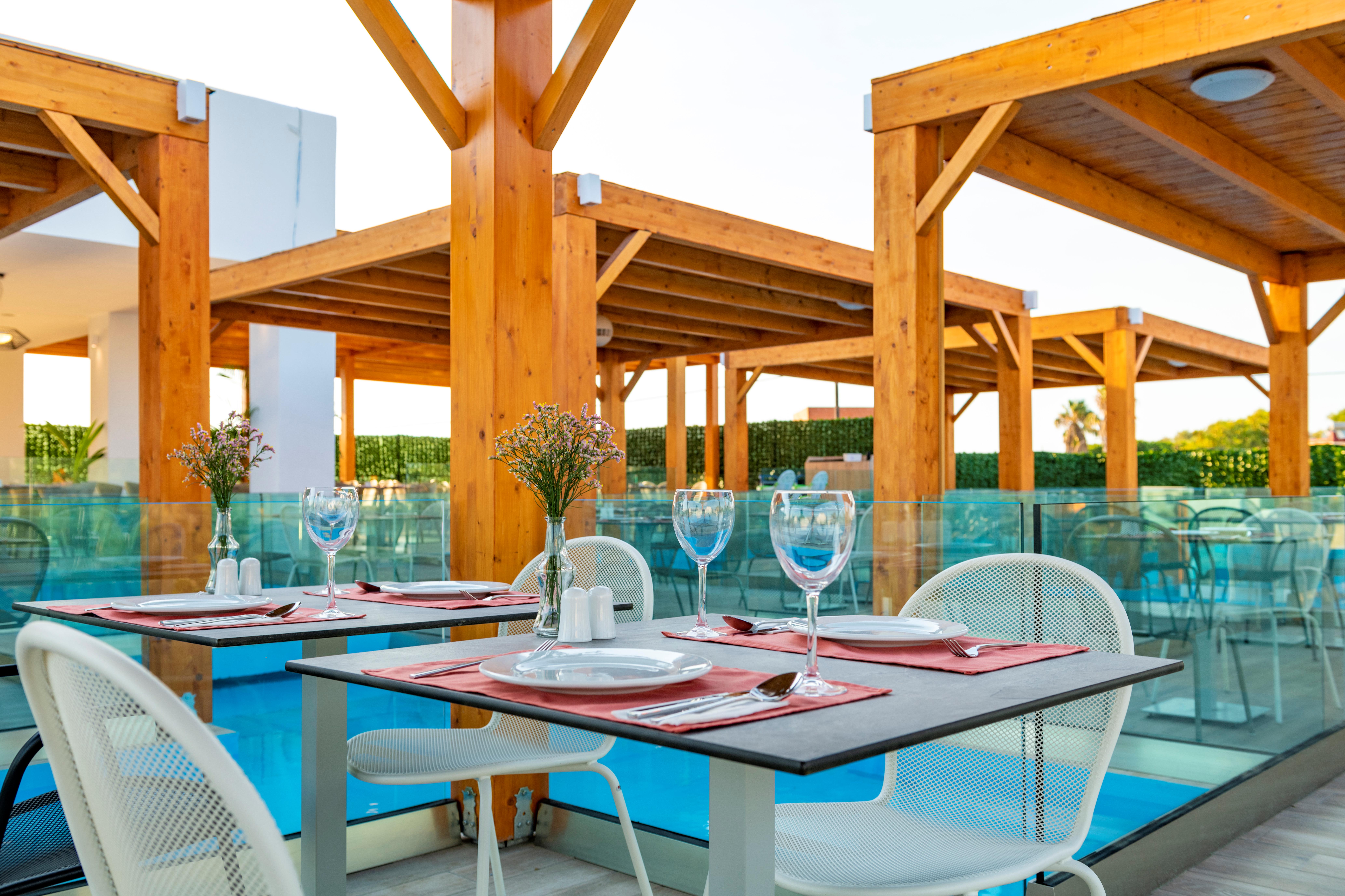 Hotel Lambi Resort**** in Kos, Griekenland | Zonvakantie Sunweb ...