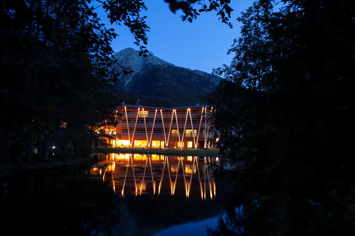 Au Charmant Petit Lac Spa & Park Hotel