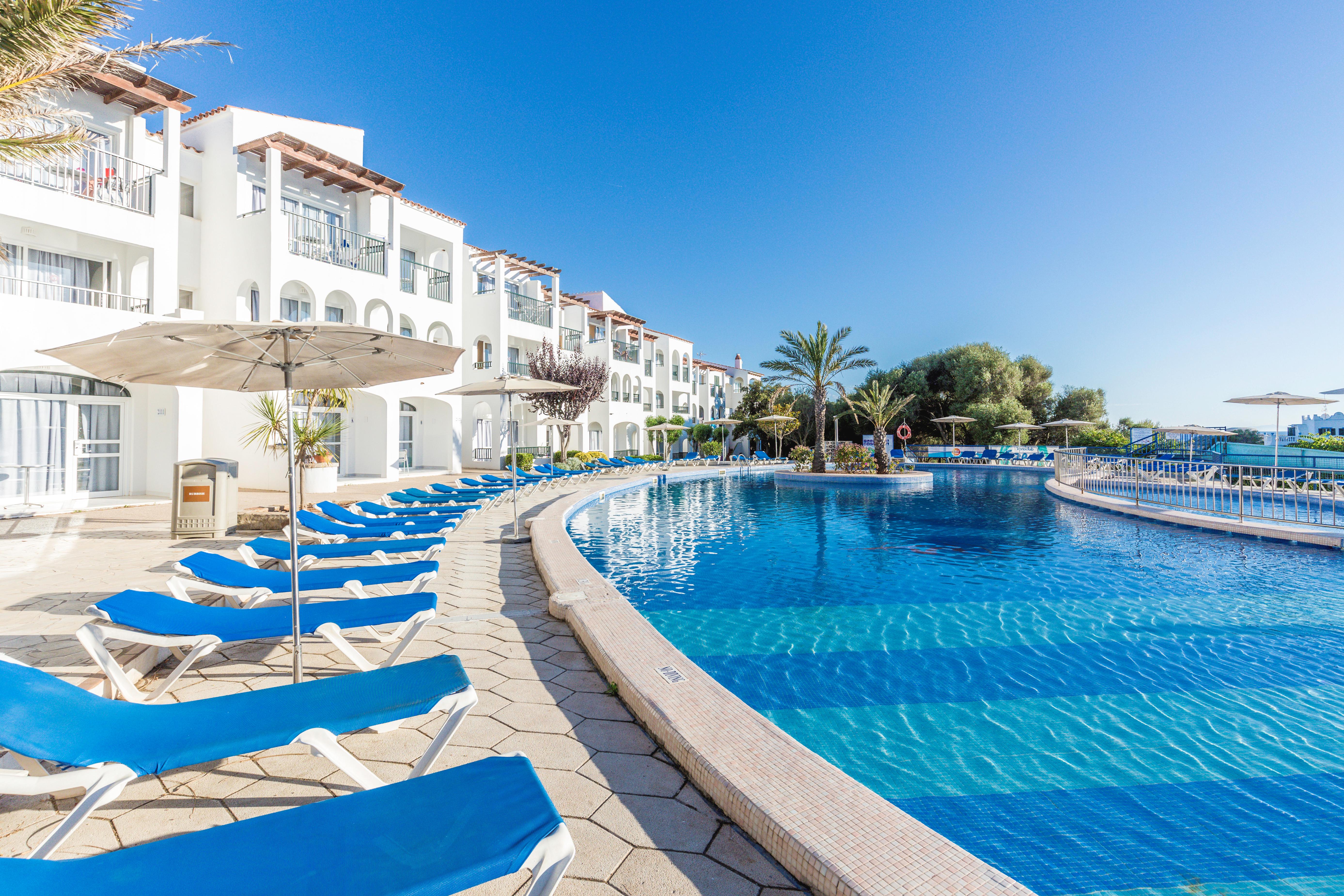 Vibra Caleta Playa in Menorca, Spanje | Zonvakantie Sunweb