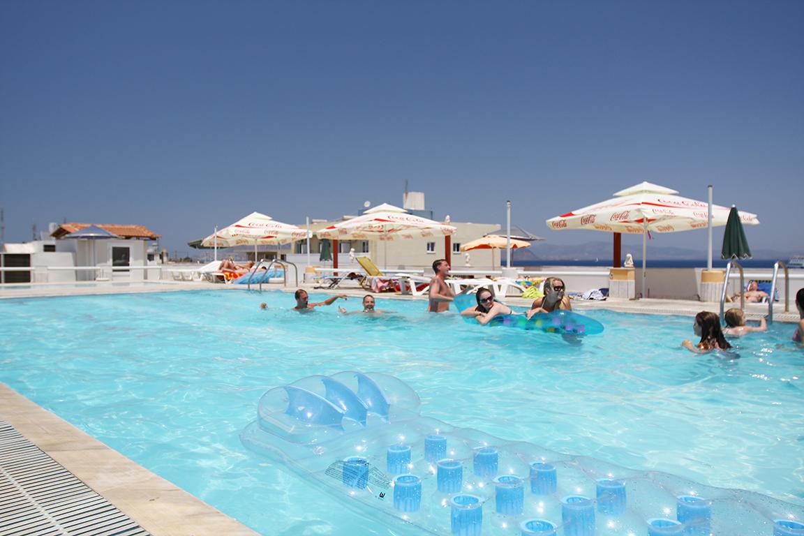 Appartementen Kosta Palace**** in Kos, Griekenland | Zonvakantie Sunweb ...